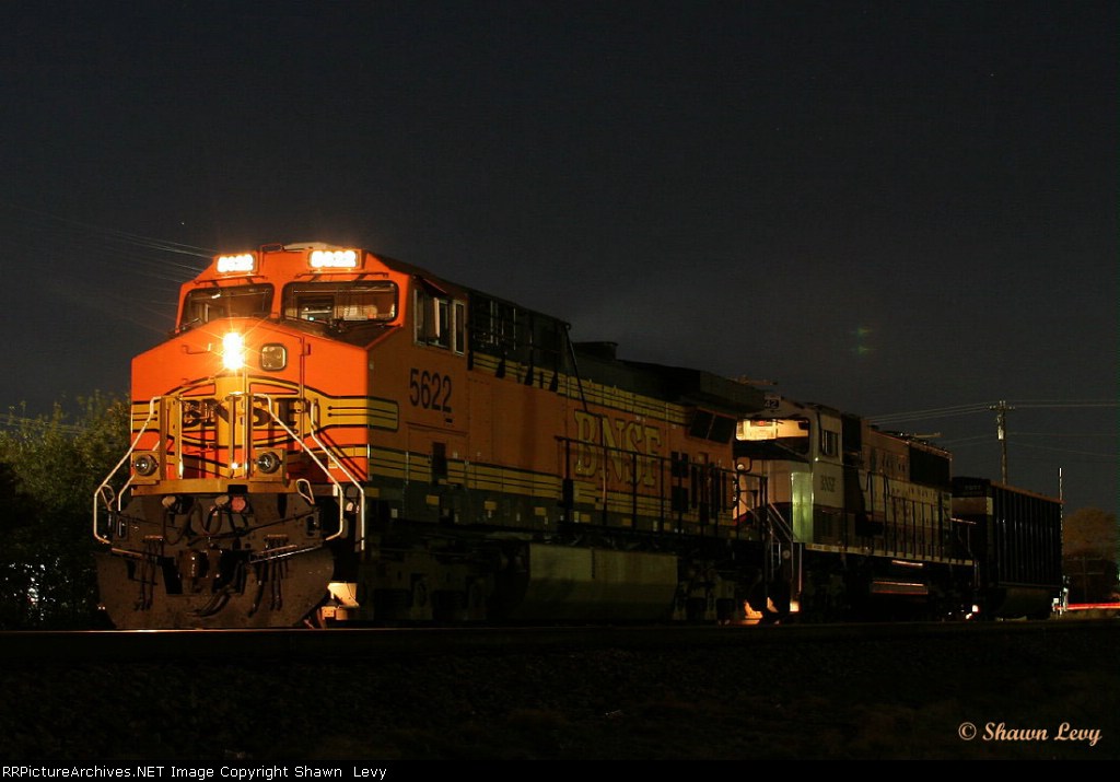 BNSF 5622